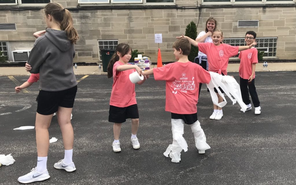 40 EPIC Outdoor Field Day Activities (2025) - ABCDee Learning