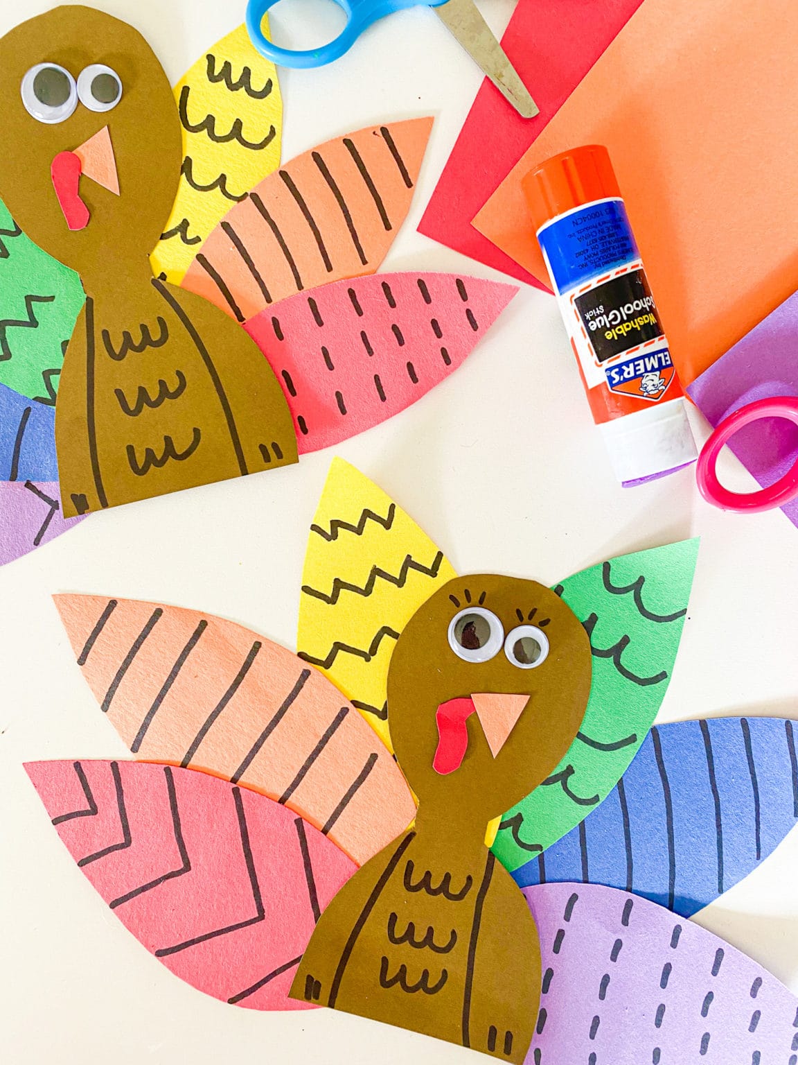 23 FESTIVE Thanksgiving Crafts for Kids (2025) - ABCDee Learning