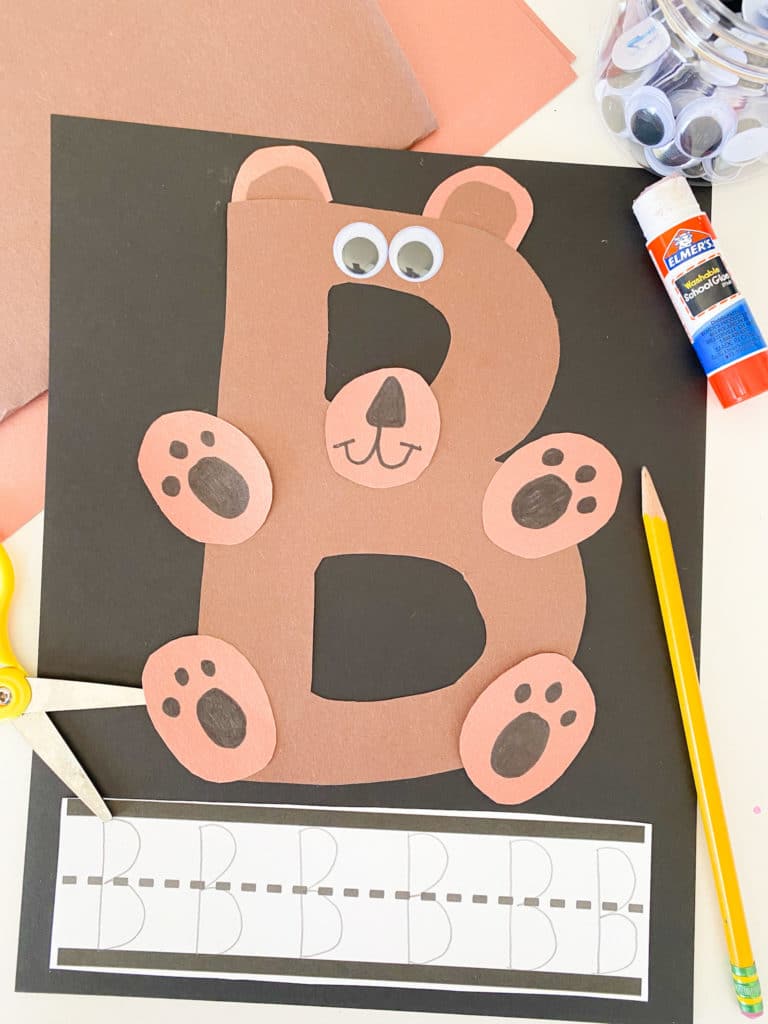 10 SIMPLE Bear Crafts for Preschoolers (2025) - ABCDee Learning
