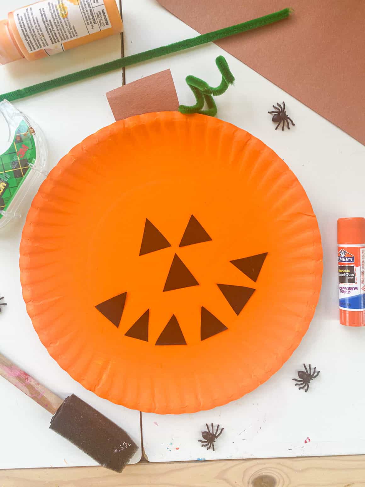 15 EASY Pumpkin Crafts for Preschoolers (2025) - ABCDee Learning