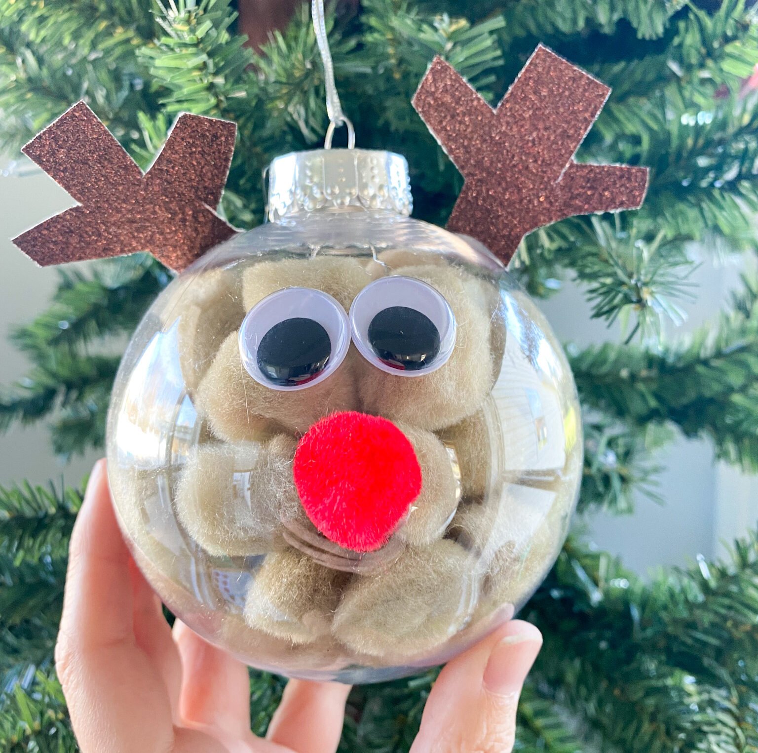 20 Easy DIY Christmas Ornaments (2025) - ABCDee Learning