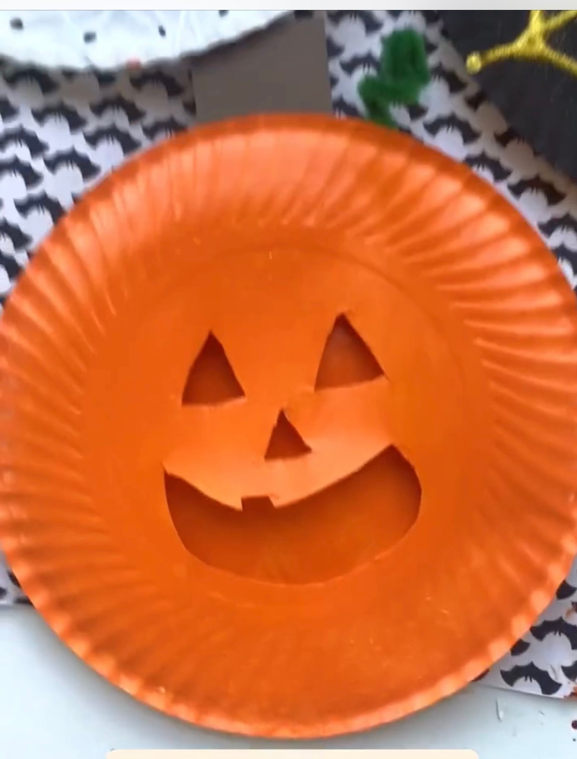 Halloween Paper Plate Crafts - ABCDee Learning