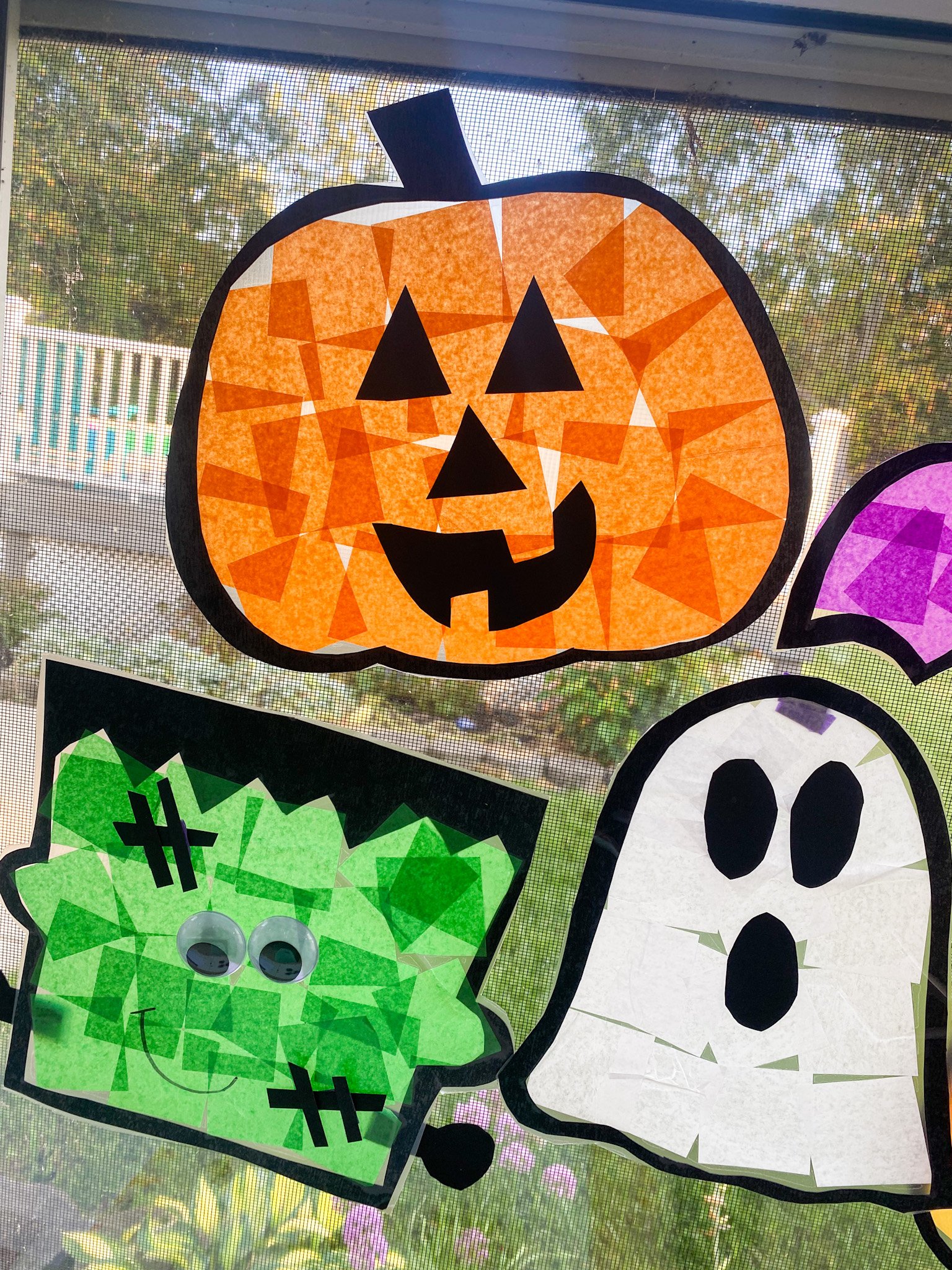 Halloween Suncatchers - ABCDee Learning